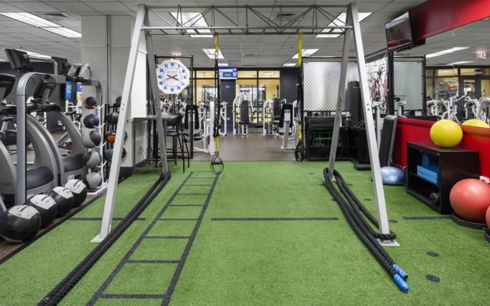 ROOMMATE WANTED for flex room in UWS 1BR luxury building | Find a room ...